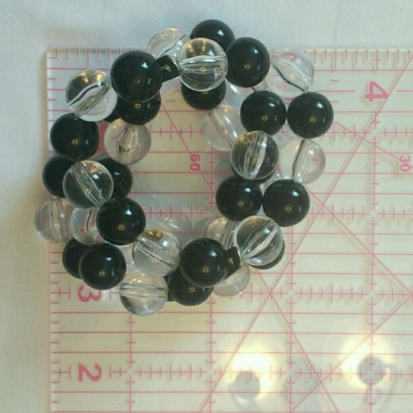 Jewelry | Clear Black Beaded Layered Stretch Bracelet | Poshmark